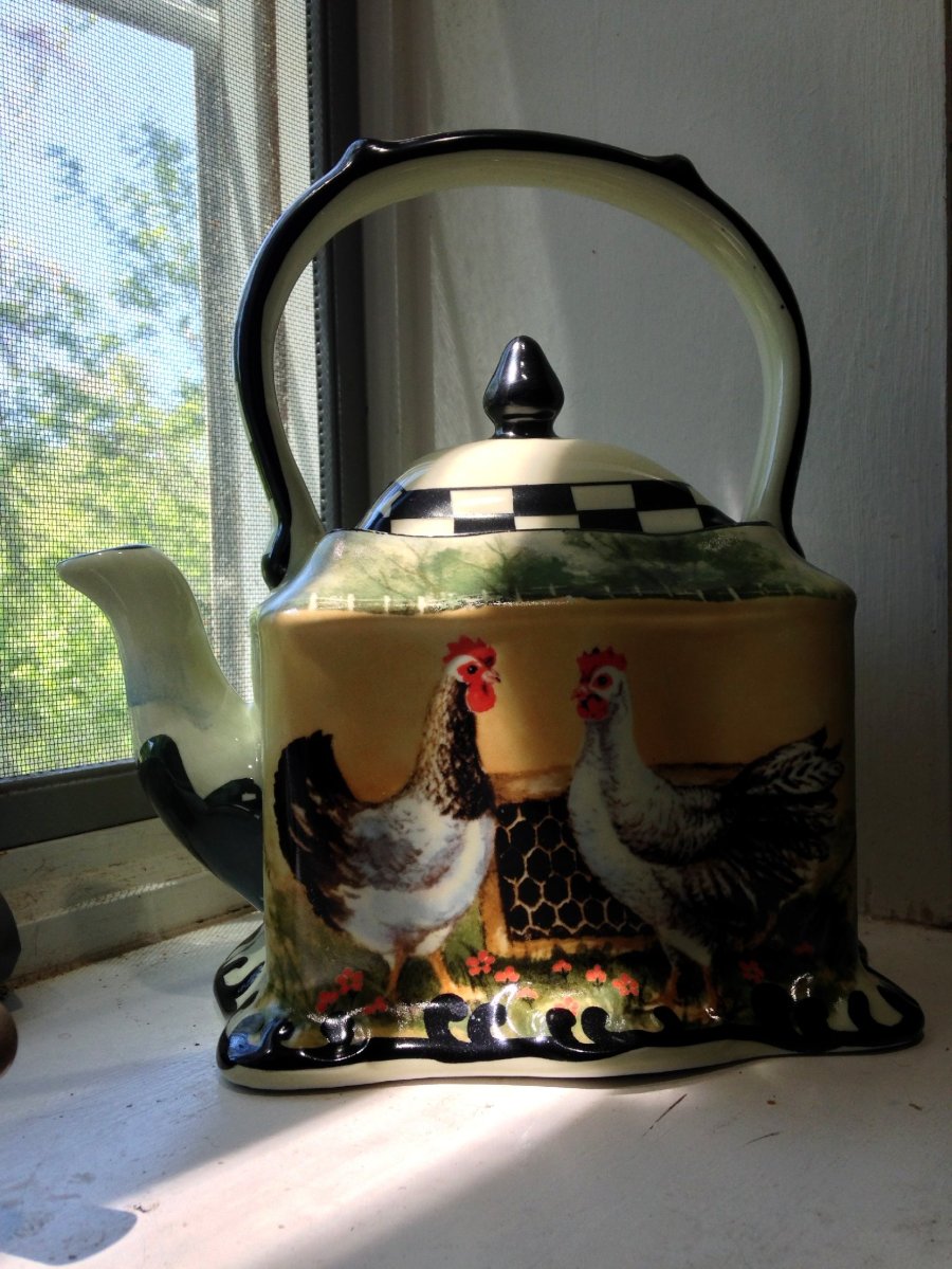 The Chicken Teapot and the Fantastically Lovely Day – robin maderich ...
